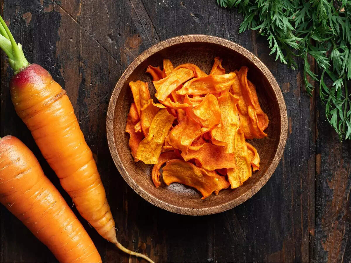 Struggling with poor vision? These common foods may improve eye health ...