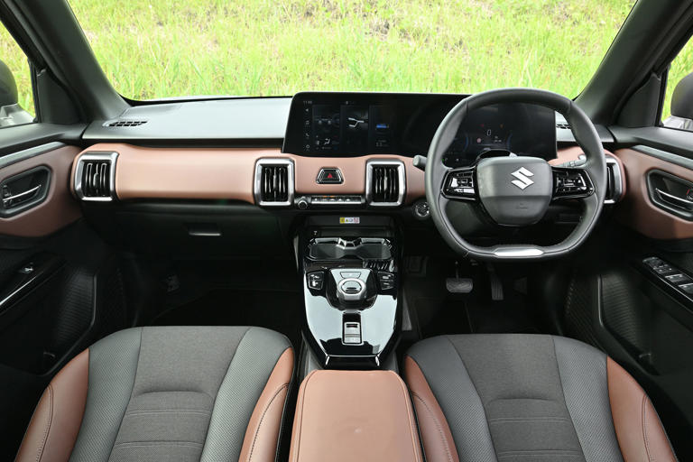 航続距離は500km以上！ スズキが新型BEV「eビターラ」の情報を先行公開