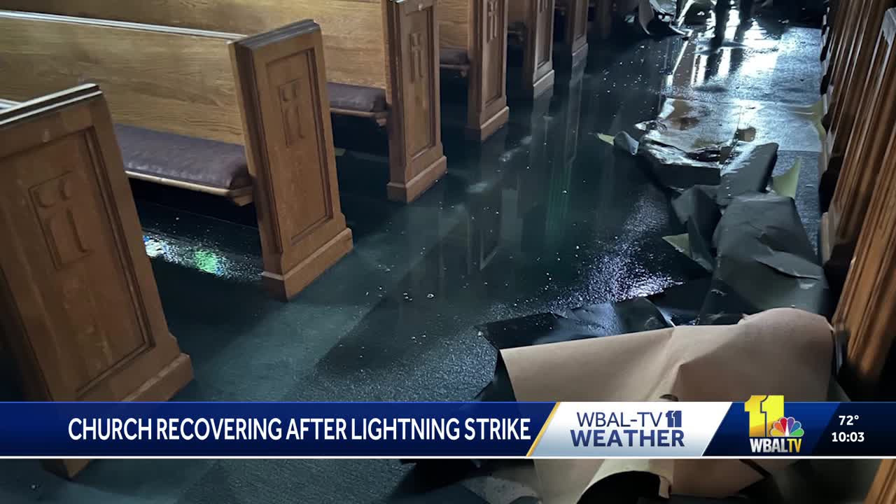 Pastor of church struck by lightning is keeping everyone together