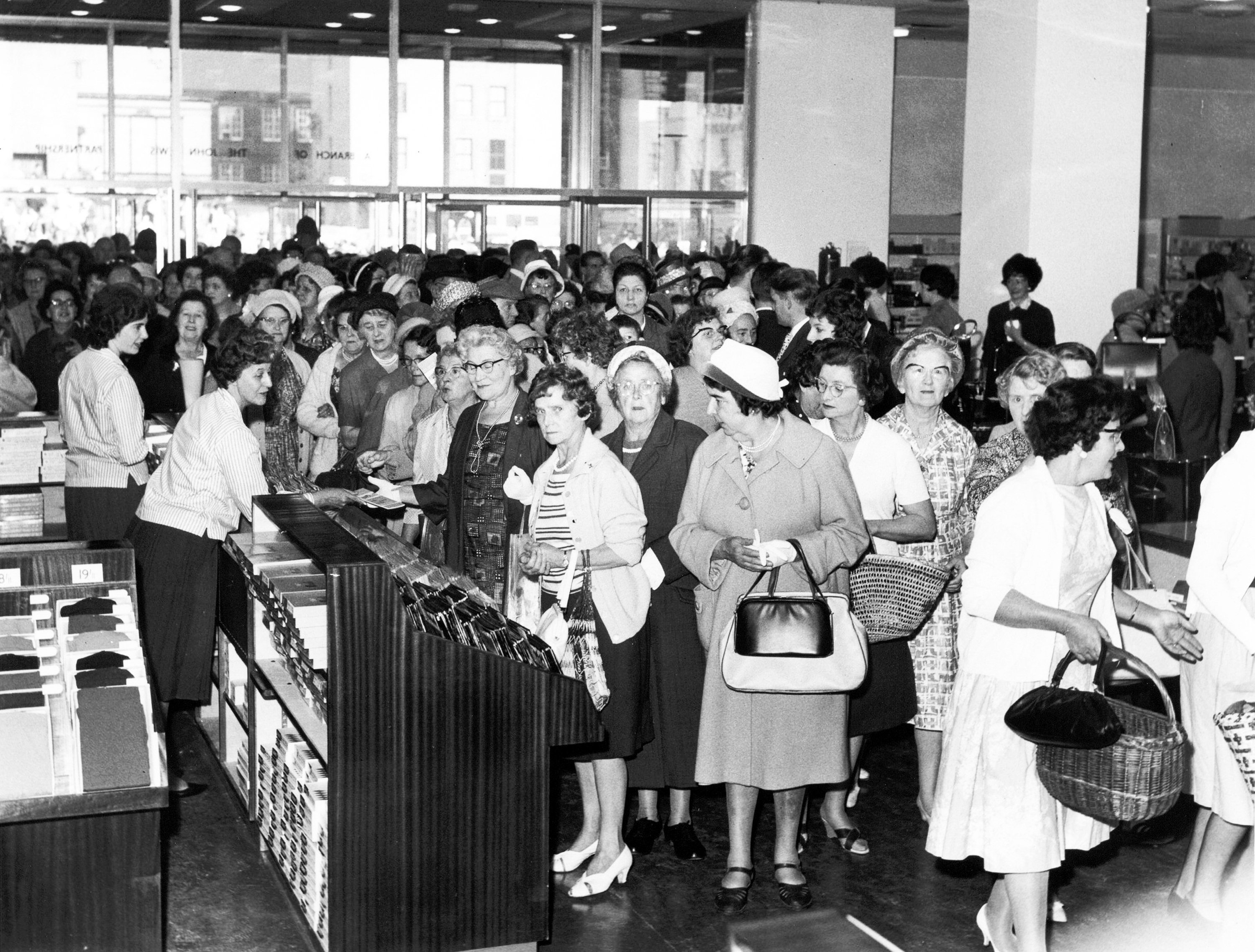 Sheffield retro: 22 nostalgic photos taking you inside popular ...
