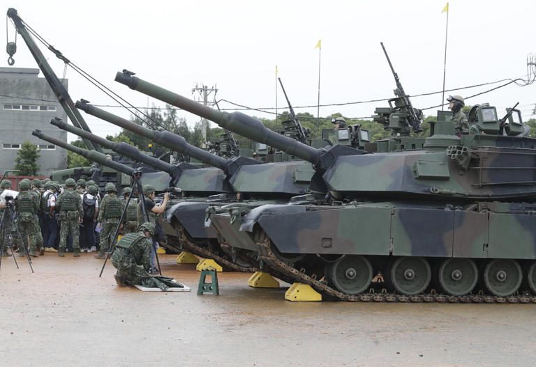Taiwan begins 10-day military drills to counter Chinese threats