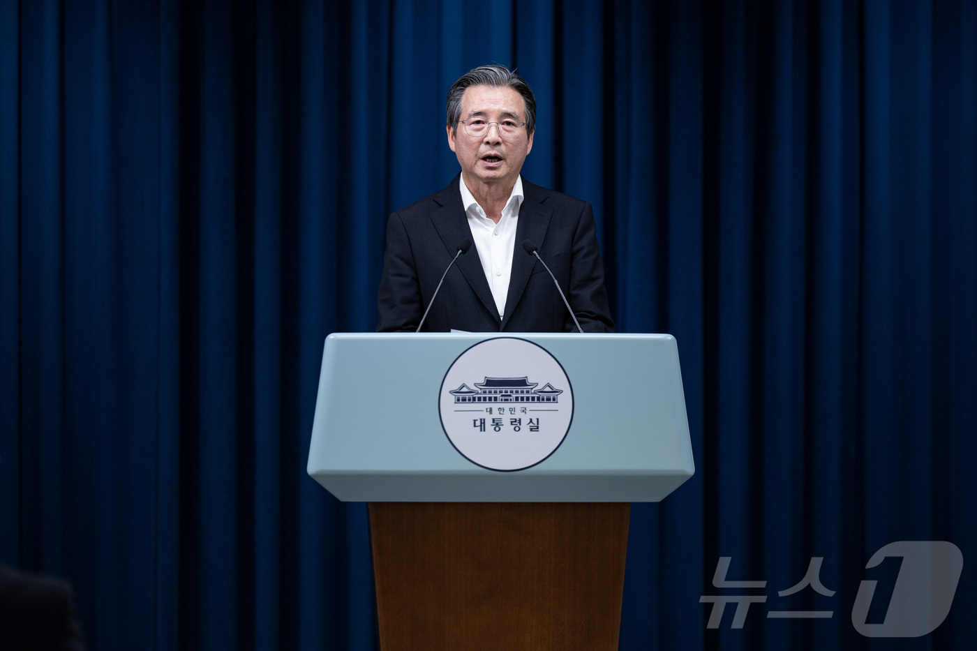 대통령실 "RE100 산단 추진 TF 구성·특별법 제정"…李 '규제제로' 지시