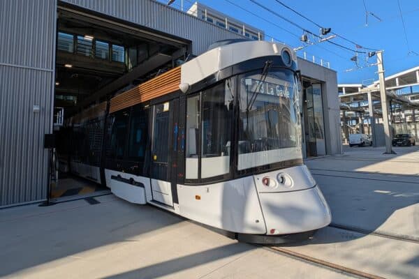 Vidéo | La première rame de tramway nouvelle génération est arrivée