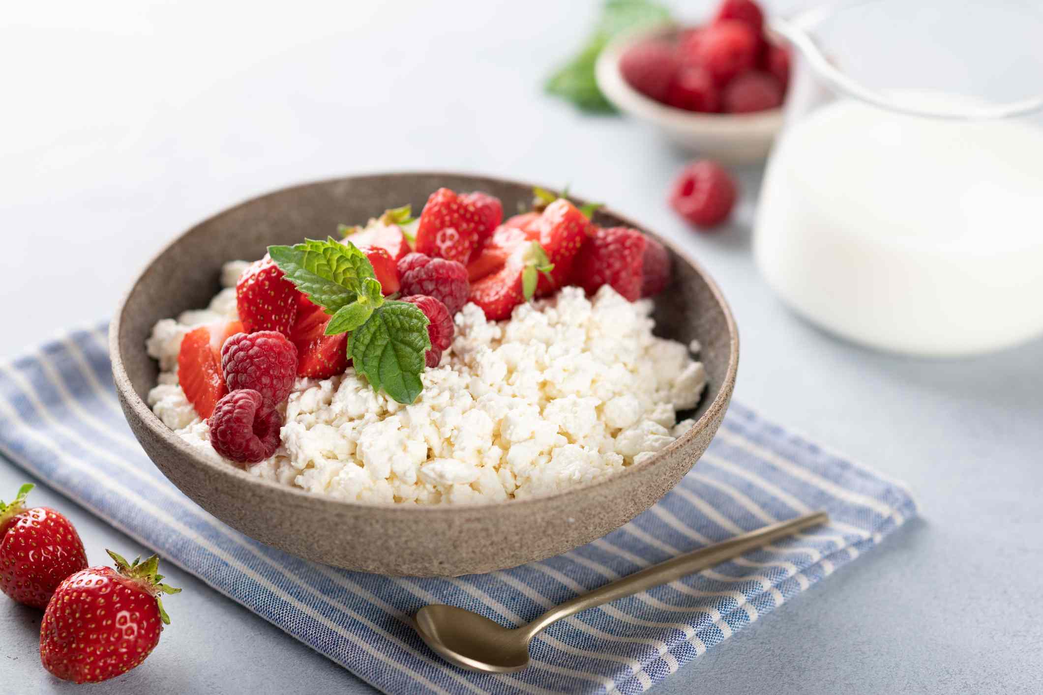 Cottage Cheese Packs a Huge Protein Punch—Here’s How to Pick the Best One