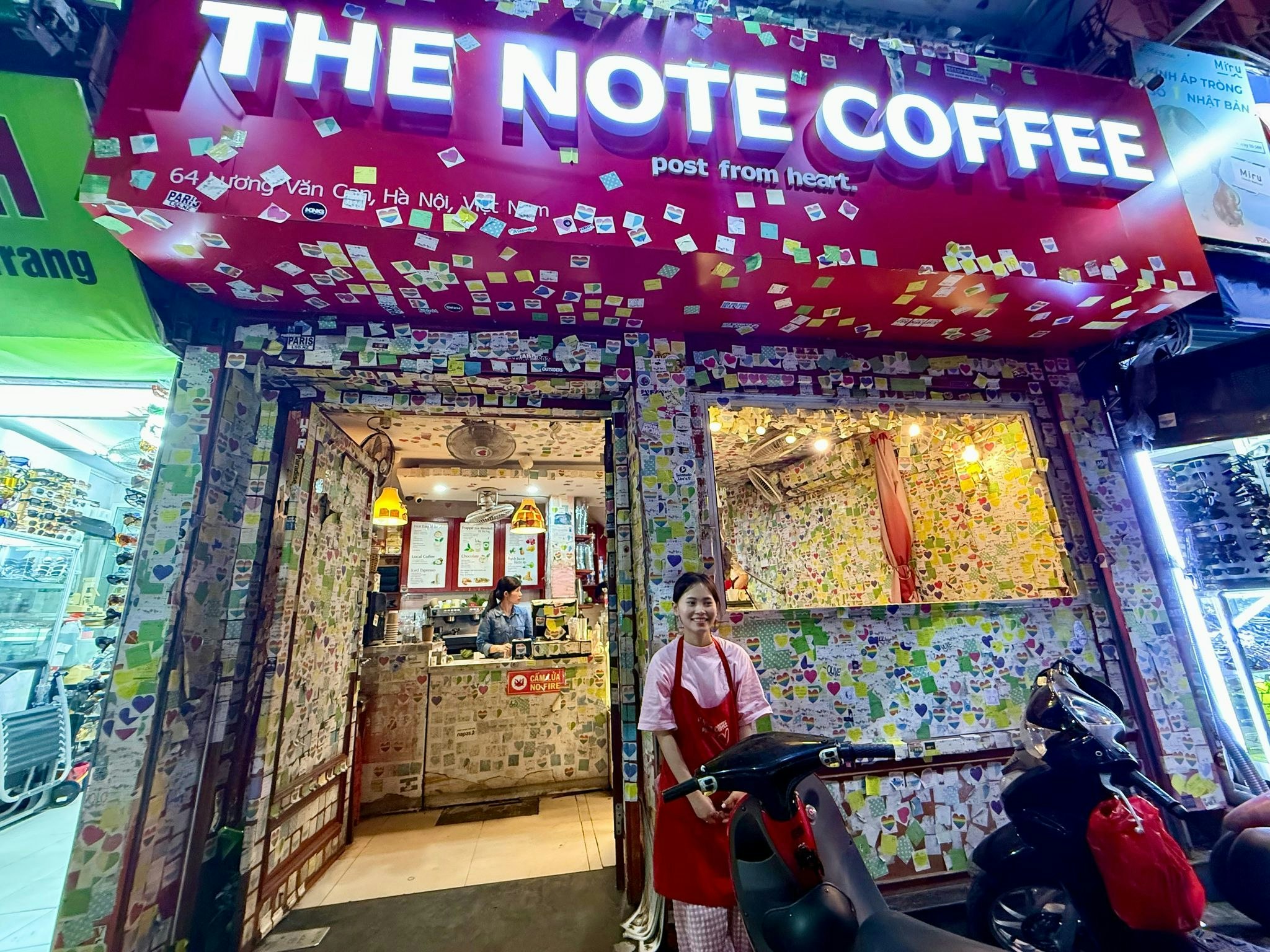 „The Note Coffee“ in Vietnam: Berühmt durch Instagram: Café voller Post ...