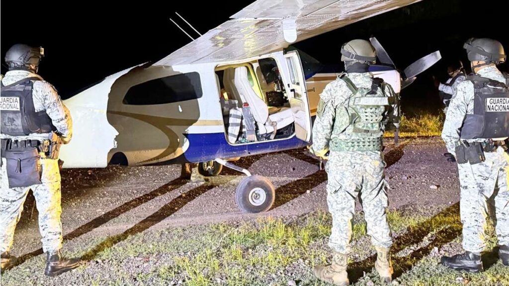 Harfuch responde a Bukele por avioneta interceptada; reitera respeto a ...