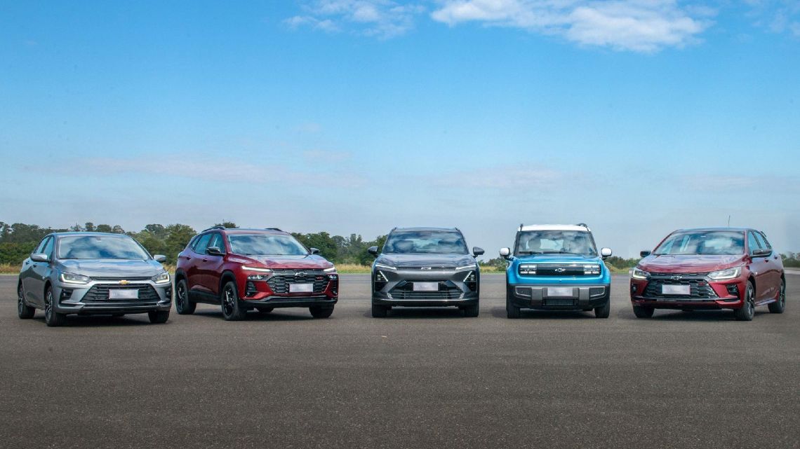 Chevrolet presenta los nuevos Onix, Onix Plus, Tracker, Spark EV y ...