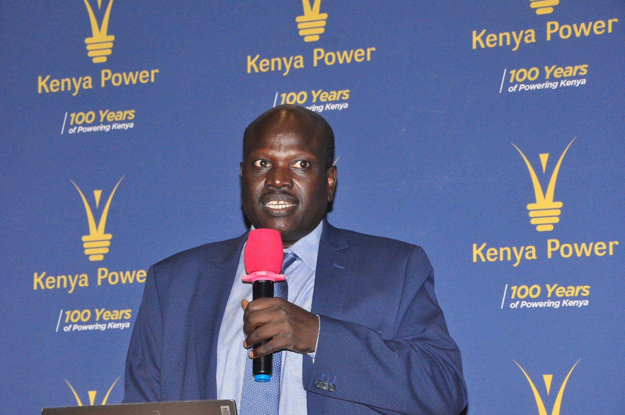 Kenya Power CEO Says Powerful People Profit as Kenyans Pay More for ...