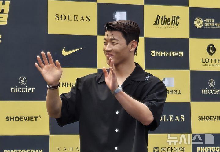 황희찬도 2부 가능성…20년 만에 EPL서 코리안리거 사라지나