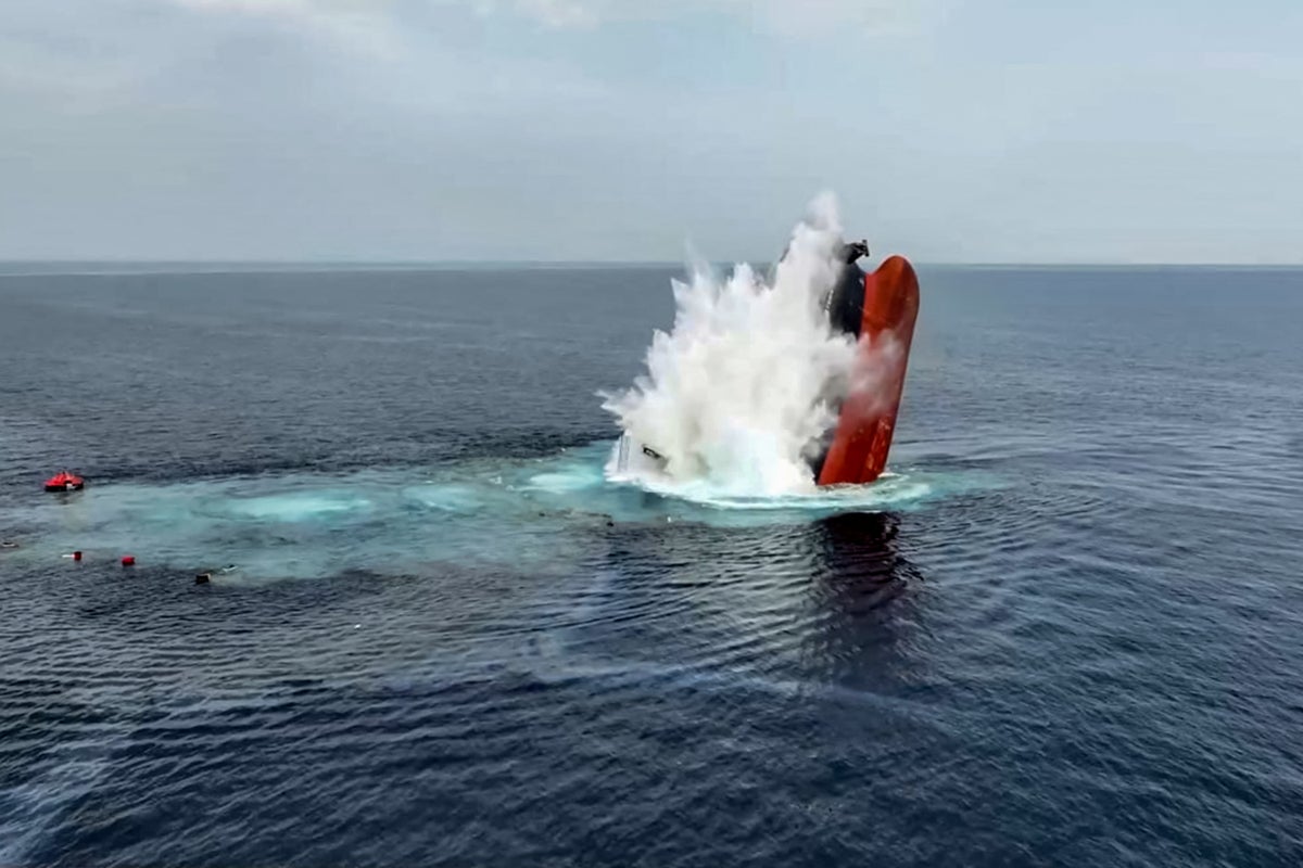 At least four crew members dead and others missing after Houthi rebels ...