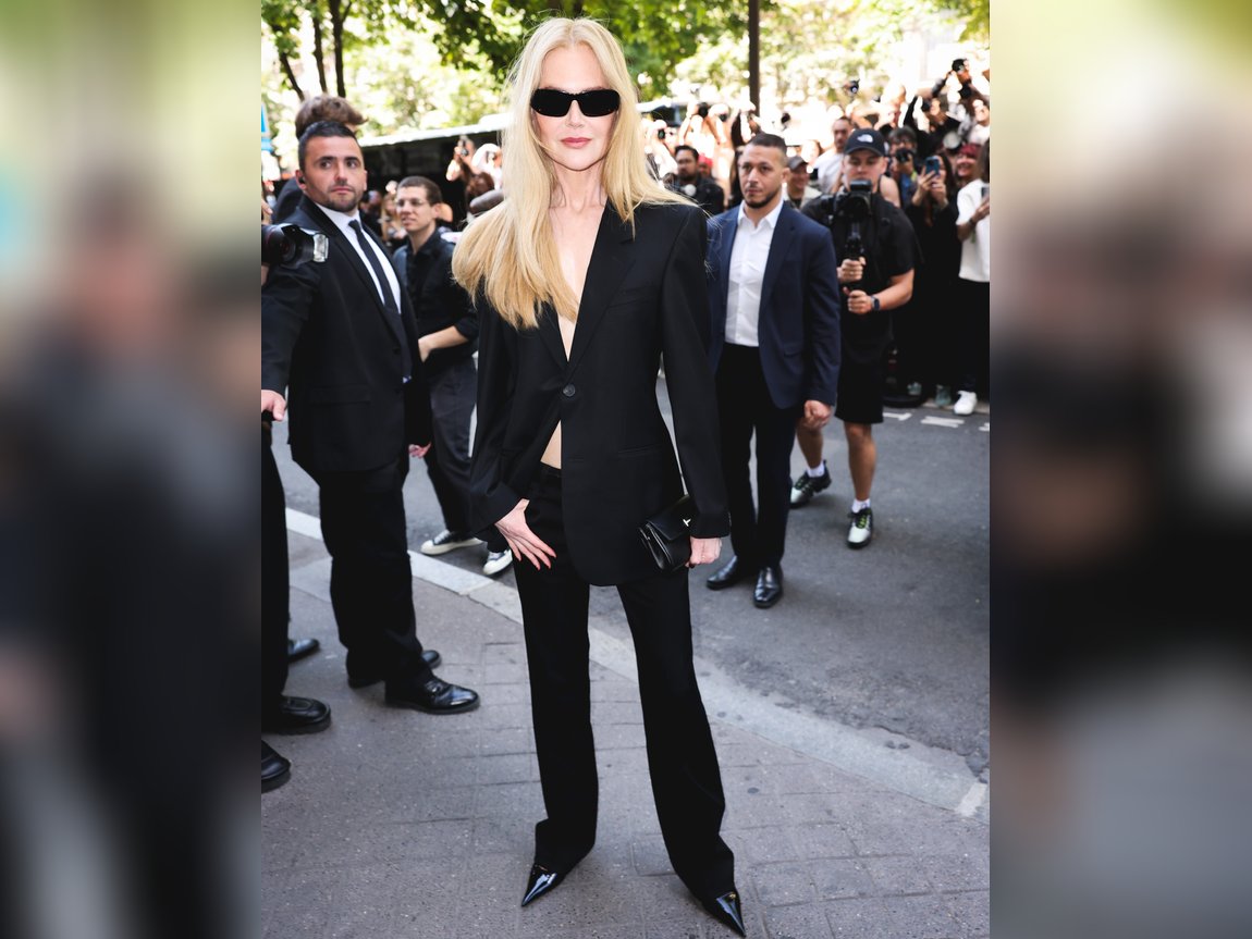 Nicole Kidman: Gewagter Auftritt bei Paris Fashion Week