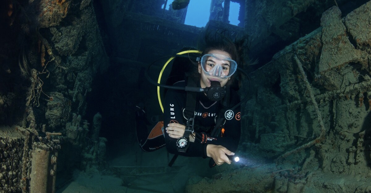 Oceanographers have uncovered new evidence that completely changes our ...