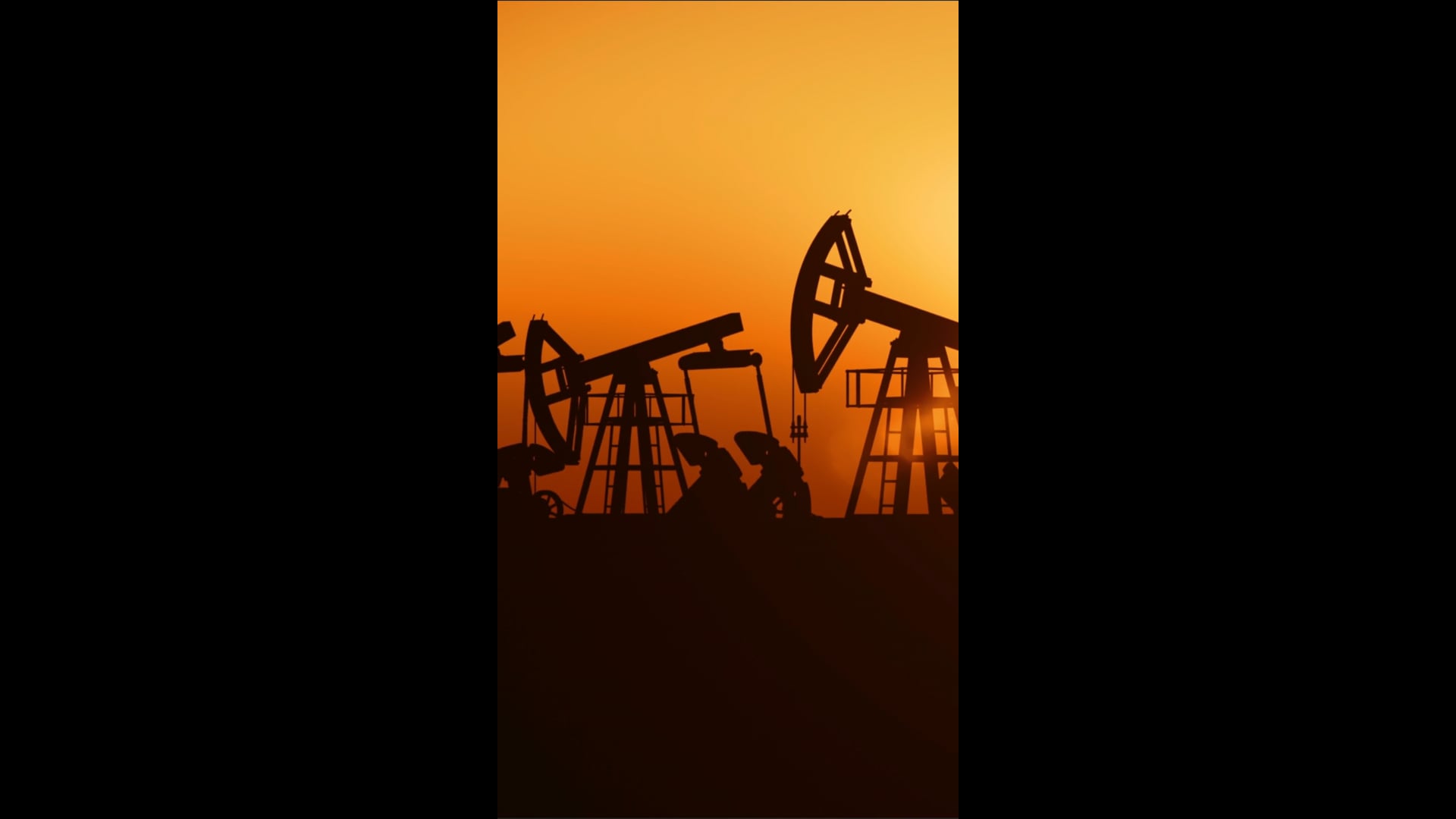 Flying Over Energy Seas: The World's Oil Fields Unveiled.