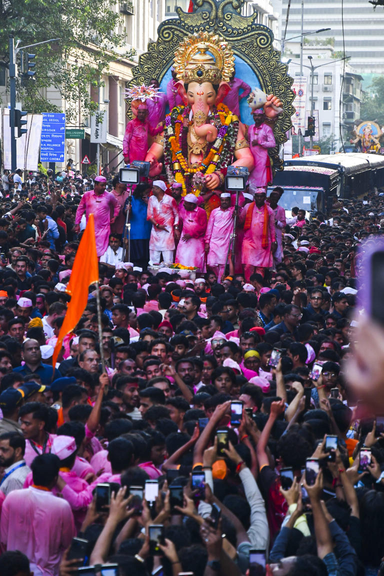 Ganeshotsav declared as ‘State Festival of Maharashtra’