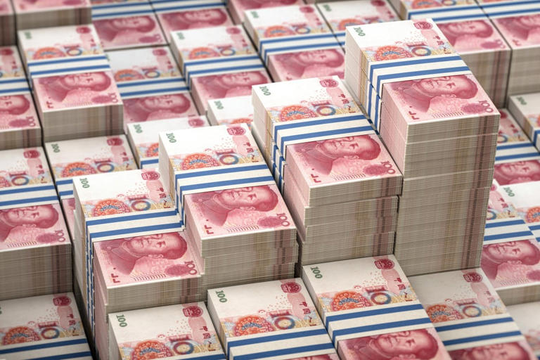 Why China’s yuan can be safe-haven currency – former bank official ...