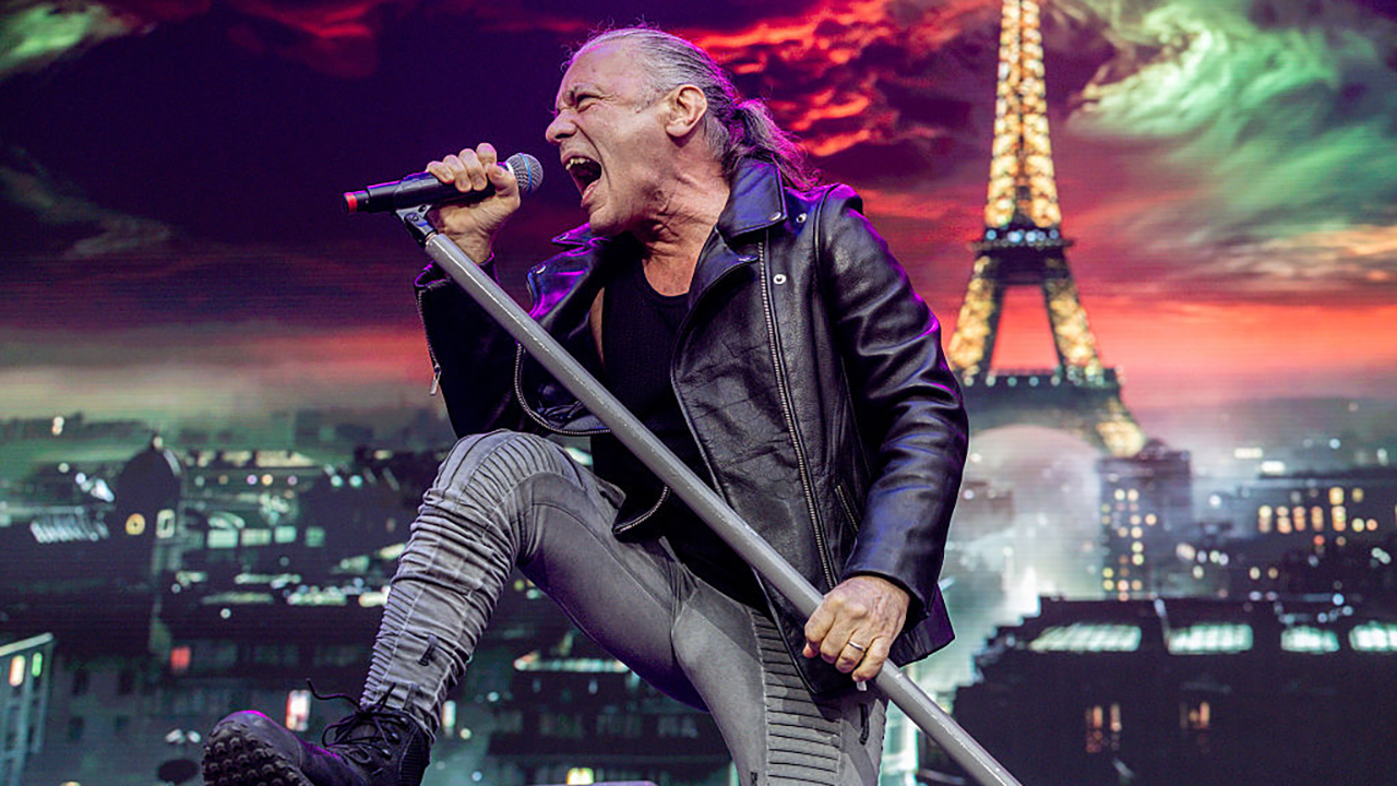 Iron Maiden spielen „Infinite Dreams“ zum 1. Mal seit 1988