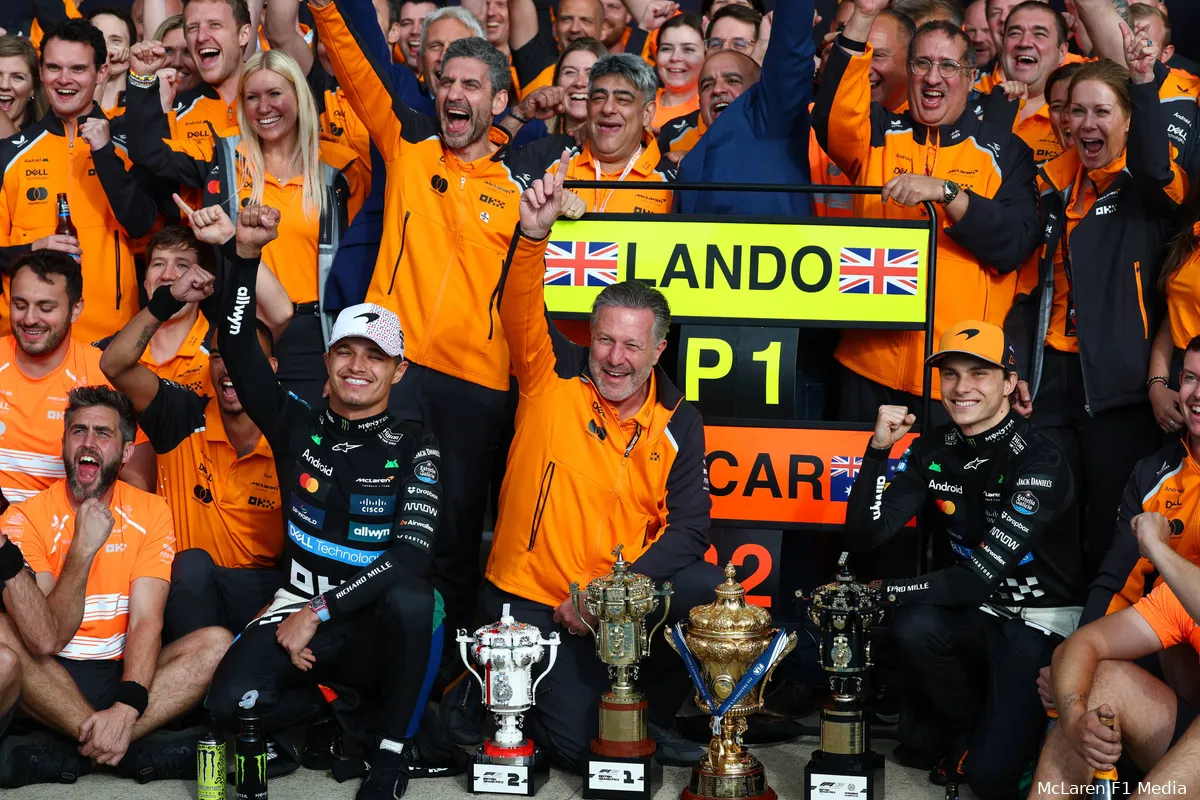 F1-journalist voorbereid op mentaal spel McLaren: 'De slimste zou team ...