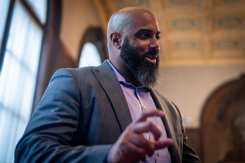 PPS board resumes closures discussion after axing plans in November