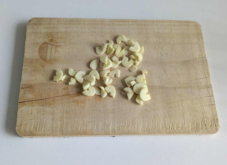 Espaguetis con ajo y guindilla: el plato italiano exprés que conquista ...