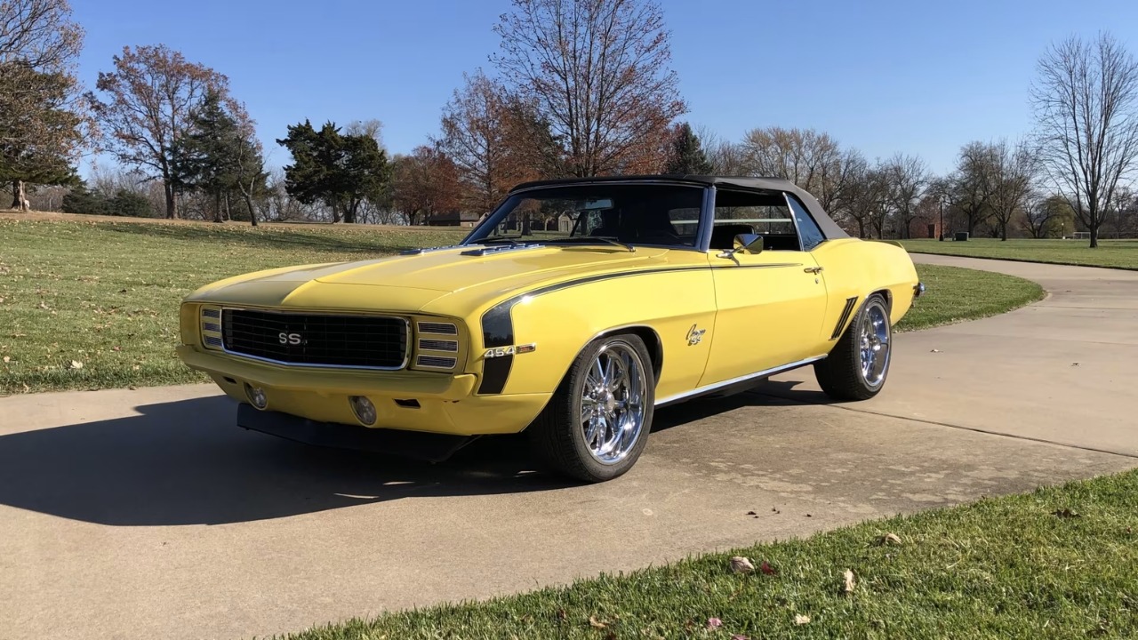 5 Rockstars Who Daily Drive Old Muscle Cars