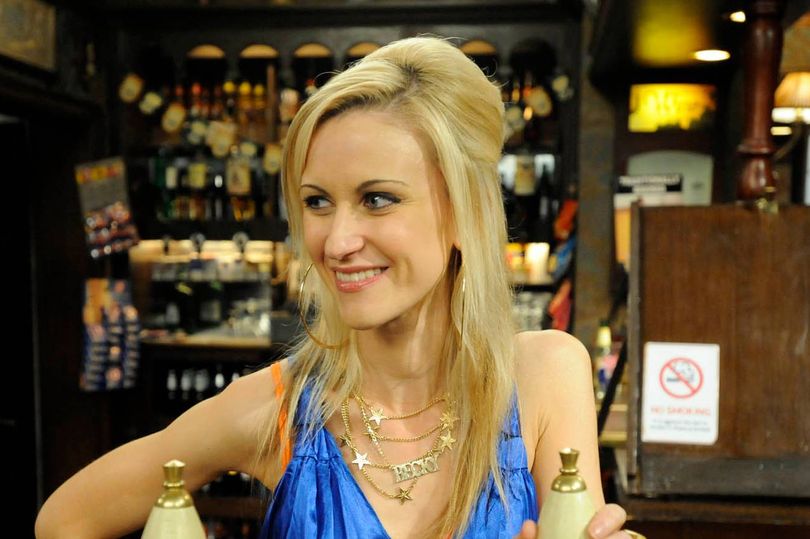 Coronation Street 'to bring back' Becky McDonald as secret cobbles ...