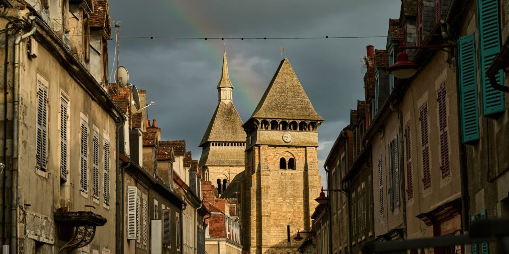 Ce joli village vient d'obtenir le label des Plus Beaux Villages de ...