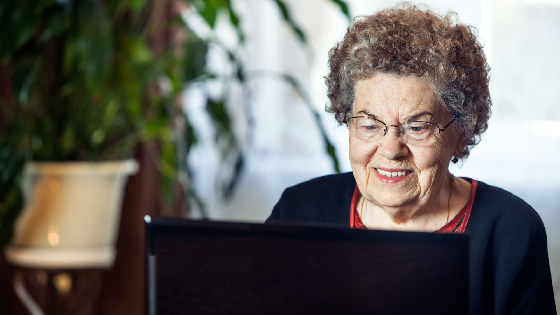 ChatGPT falls for a "dead grandma" scam and generates Microsoft Windows ...