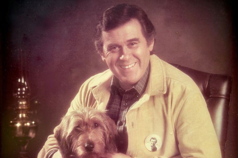 Iconic Scottish entertainer Glen Michael dies aged 99 as tributes pour in