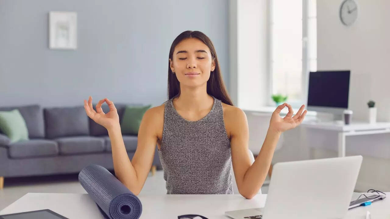 7 reasons why silence makes you super attractive