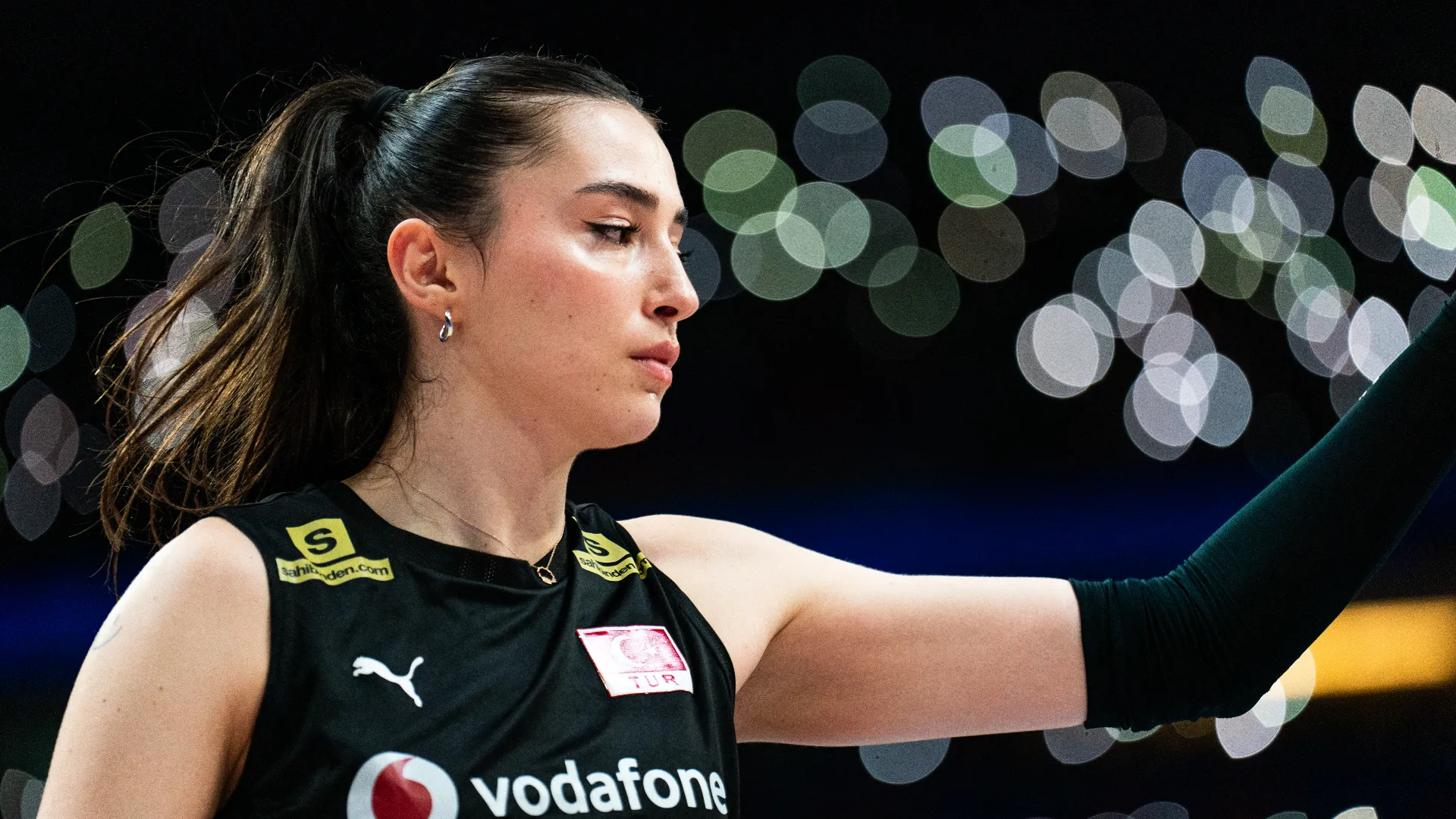 Saliha Sahin continue d'enchanter tout le monde : les photos de la star