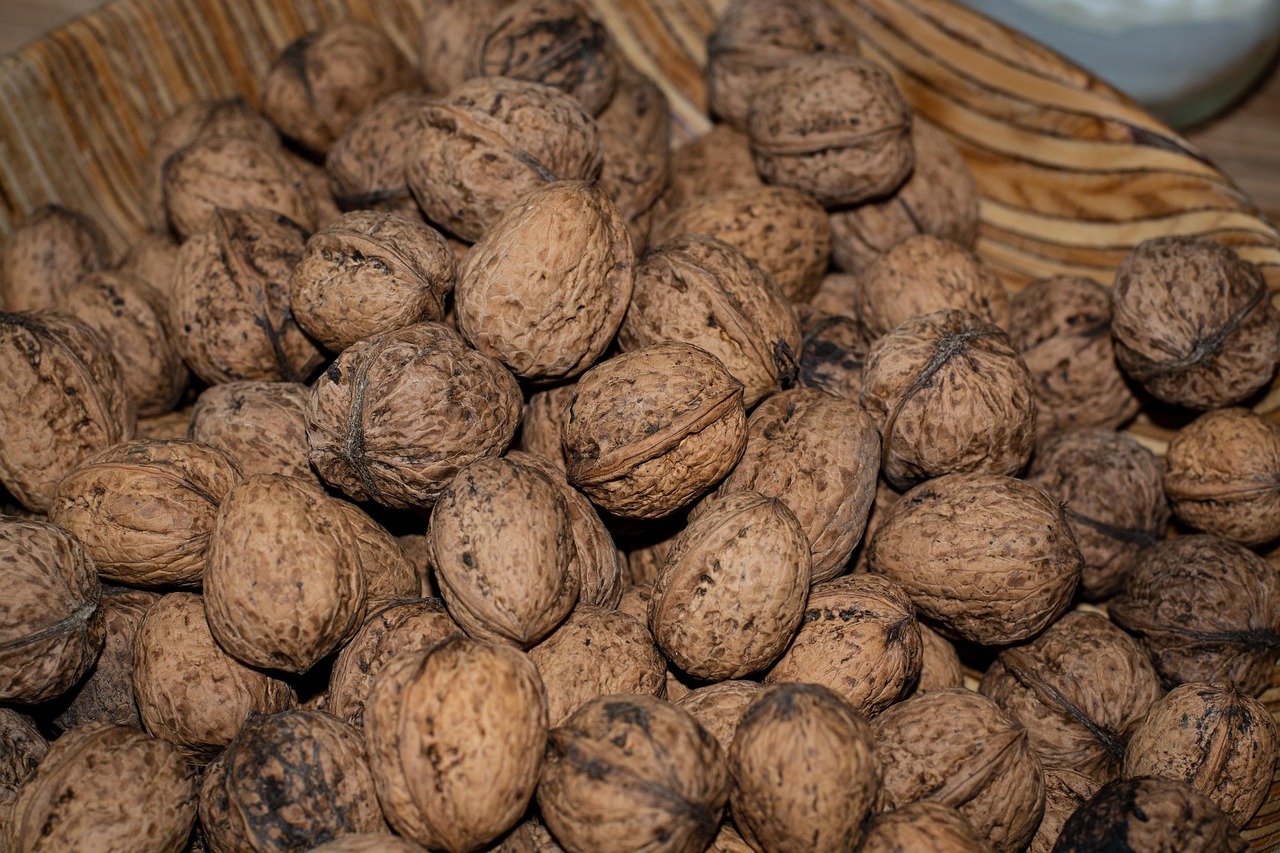 The Best Nuts for Health, Ranked from Top to Bottom