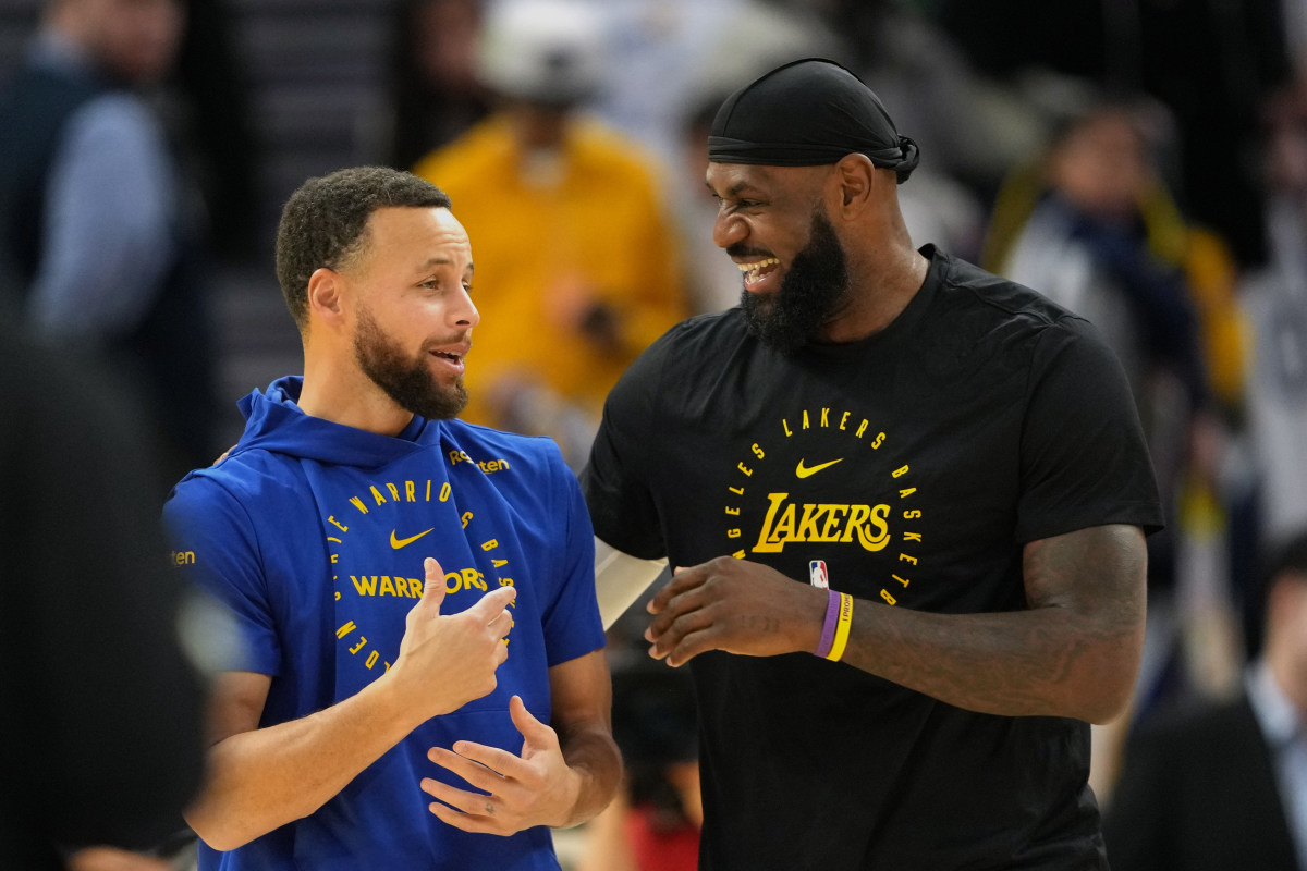 Steph Curry Has New Message for LeBron James Amid Warriors-Lakers Trade ...