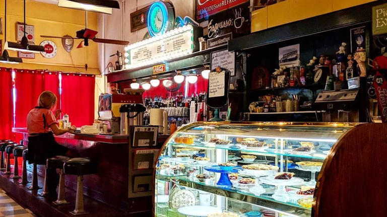 13 Of The Oldest Soda Fountains In The US