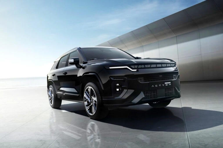 KGM Launches Actyon Hybrid, a Smooth City SUV With 37 MPG