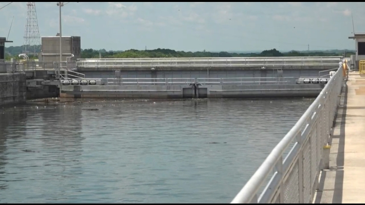 TVA and Army Corps launch temporary fix to Wilson Lock safety concerns