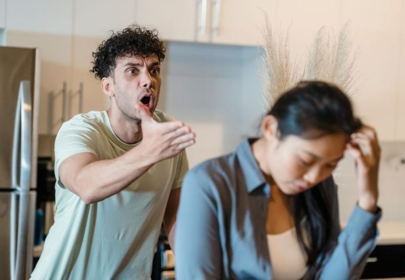 28 Common Mistakes Married Women Make That Quietly Push Their Husbands Away