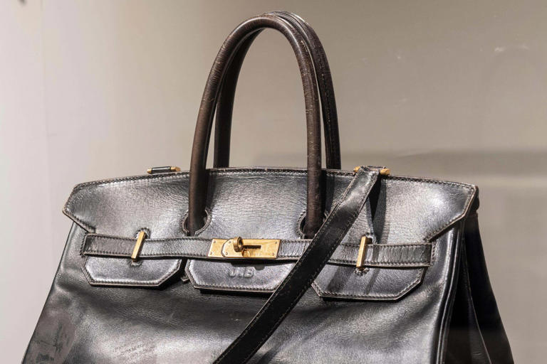 The original Birkin bag is sold for €7 million: The history of Jane ...