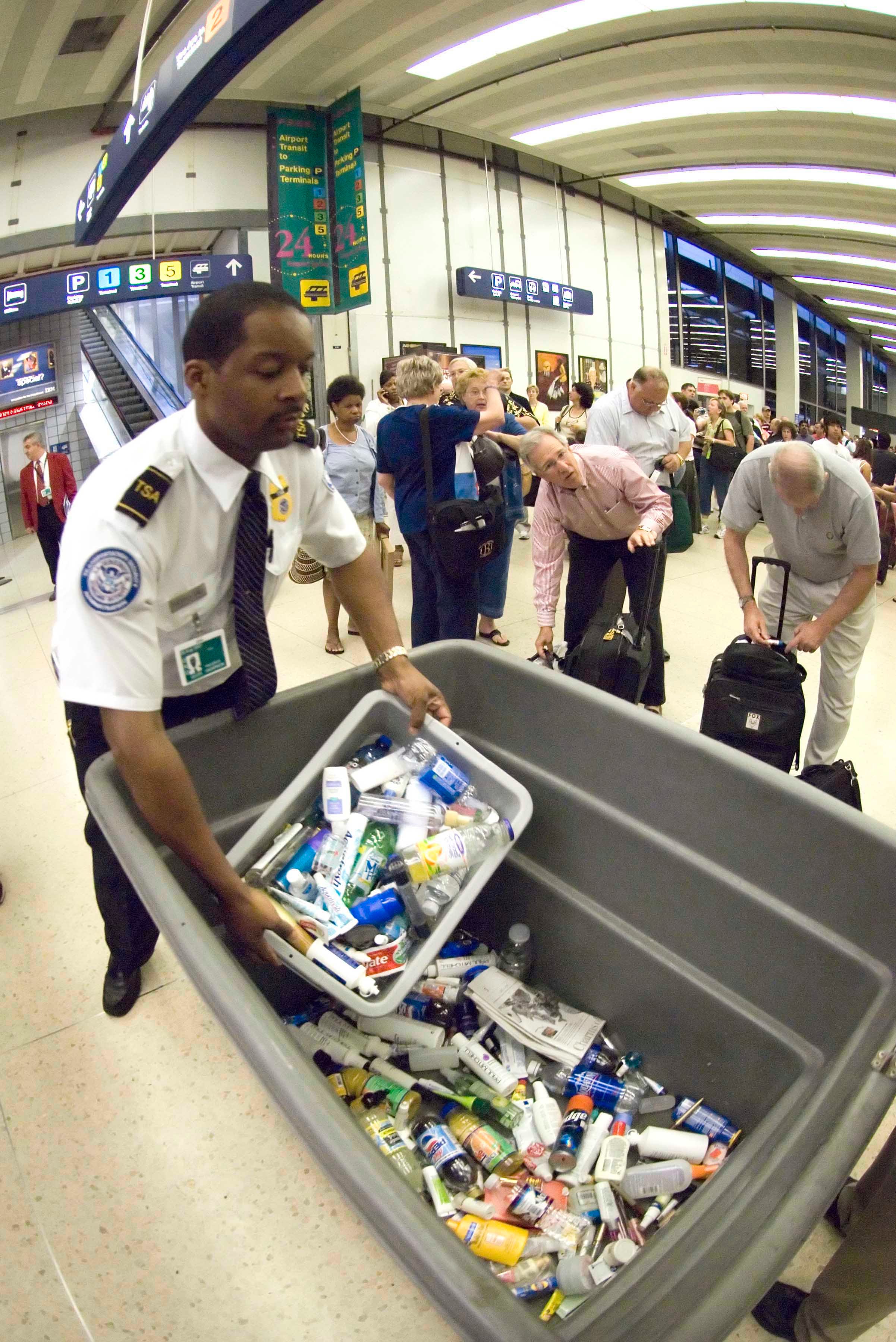 Live lobster OK in your carry-on, but don't bring that cast-iron ...