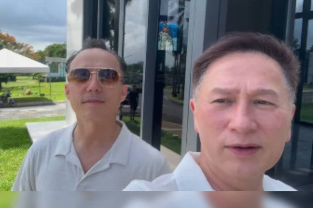 Eric and Epy Quizon visit dad Dolphy’s tomb and receive Dolphy marionette