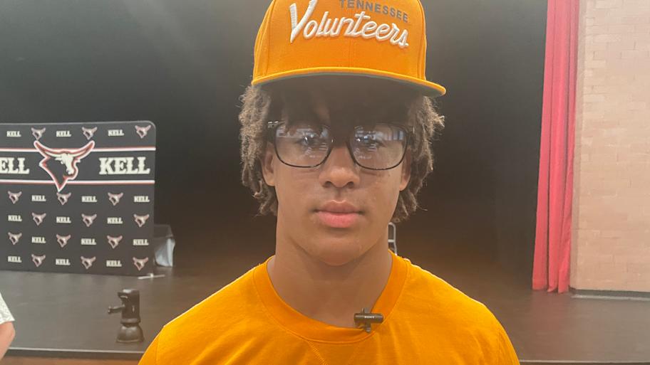 2026 LB Brayden Rouse Officially Signs With Tennessee Football