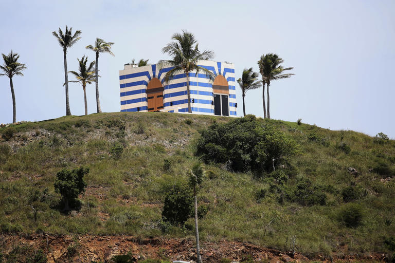 Images show what Jeffrey Epstein's island looks like now
