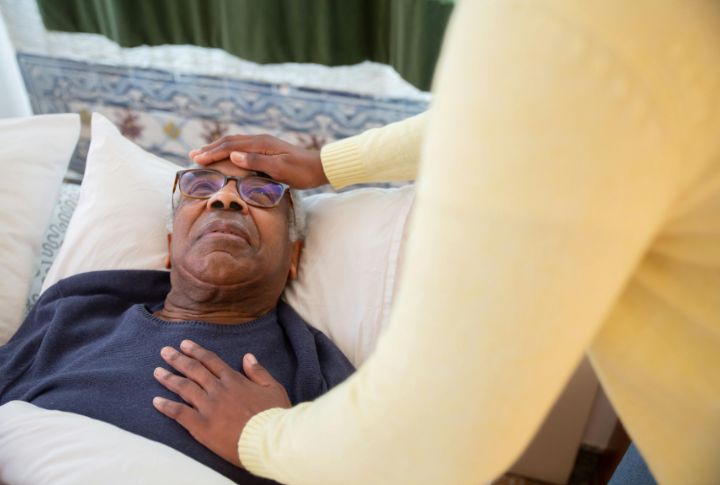 These Gentle Shifts Could Mean Your Parent Is Preparing To Say Goodbye