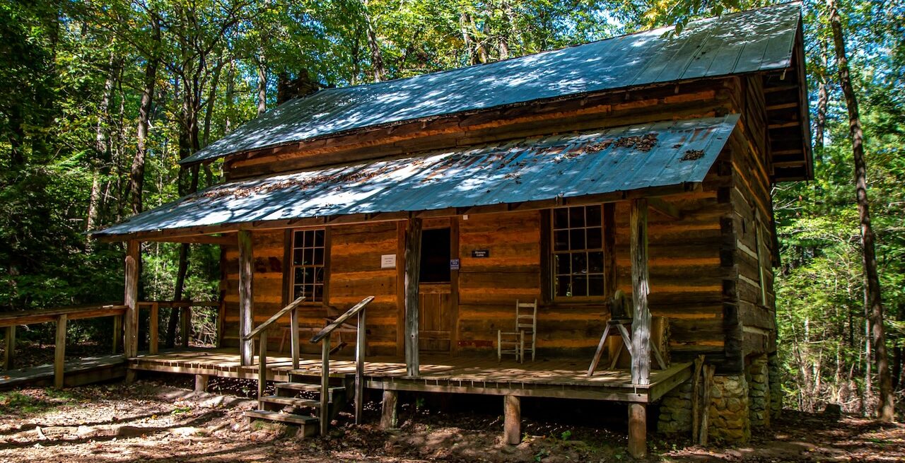 The 10 Best Living History Museums in the Blue Ridge Mountains