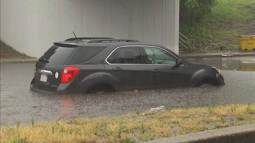 Historic rain totals in Massachusetts unleash floods south of Boston ...