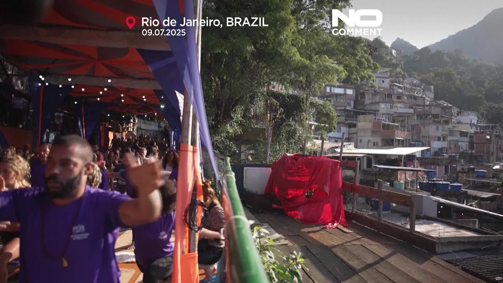 Yoga initiative aims to train instructors in Rio’s favelas