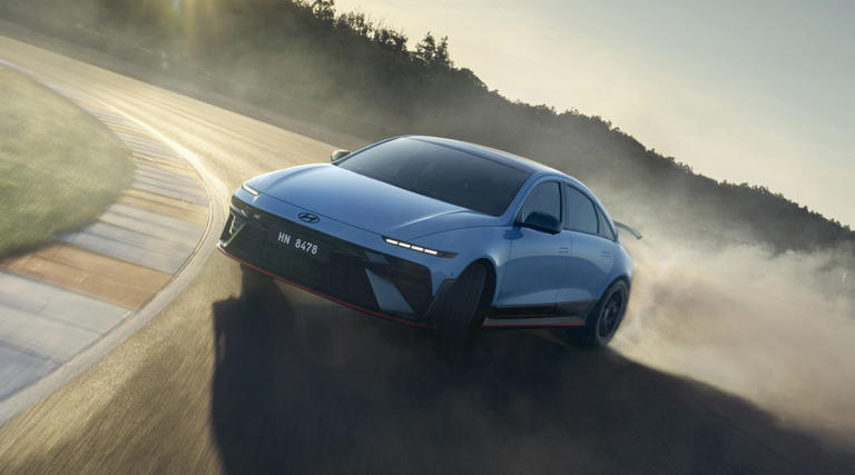 Hyundai, ecco i piani per il futuro: 18 modelli ibridi entro il 2030 e ...