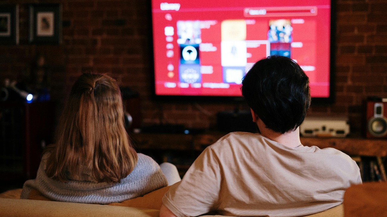 5 Hidden Features Draining Your Smart TV