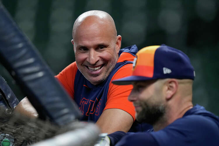 '30 sons': Astros players on Joe Espada's quiet but fierce leadership