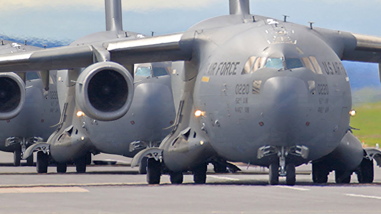 C-17 aircraft participate in synchronized takeoff during US elephant walk