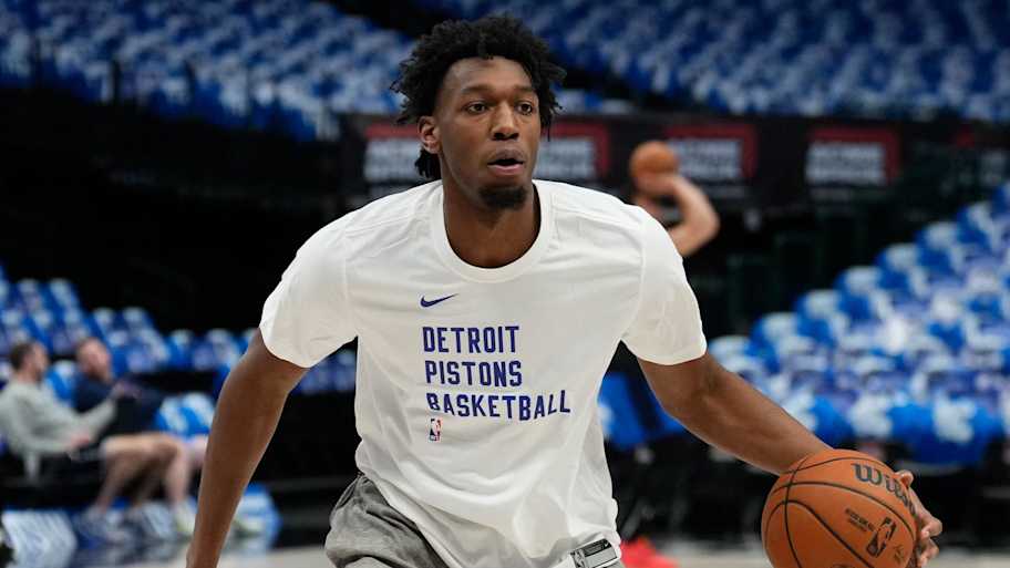 Ex-Pistons Big Man Signs With Rival Team